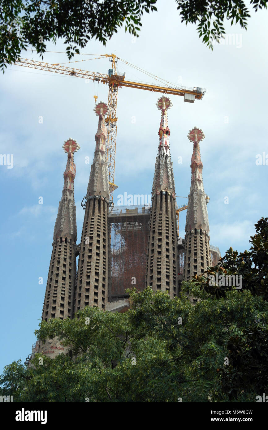 Sagrad familia hi-res stock photography and images - Alamy