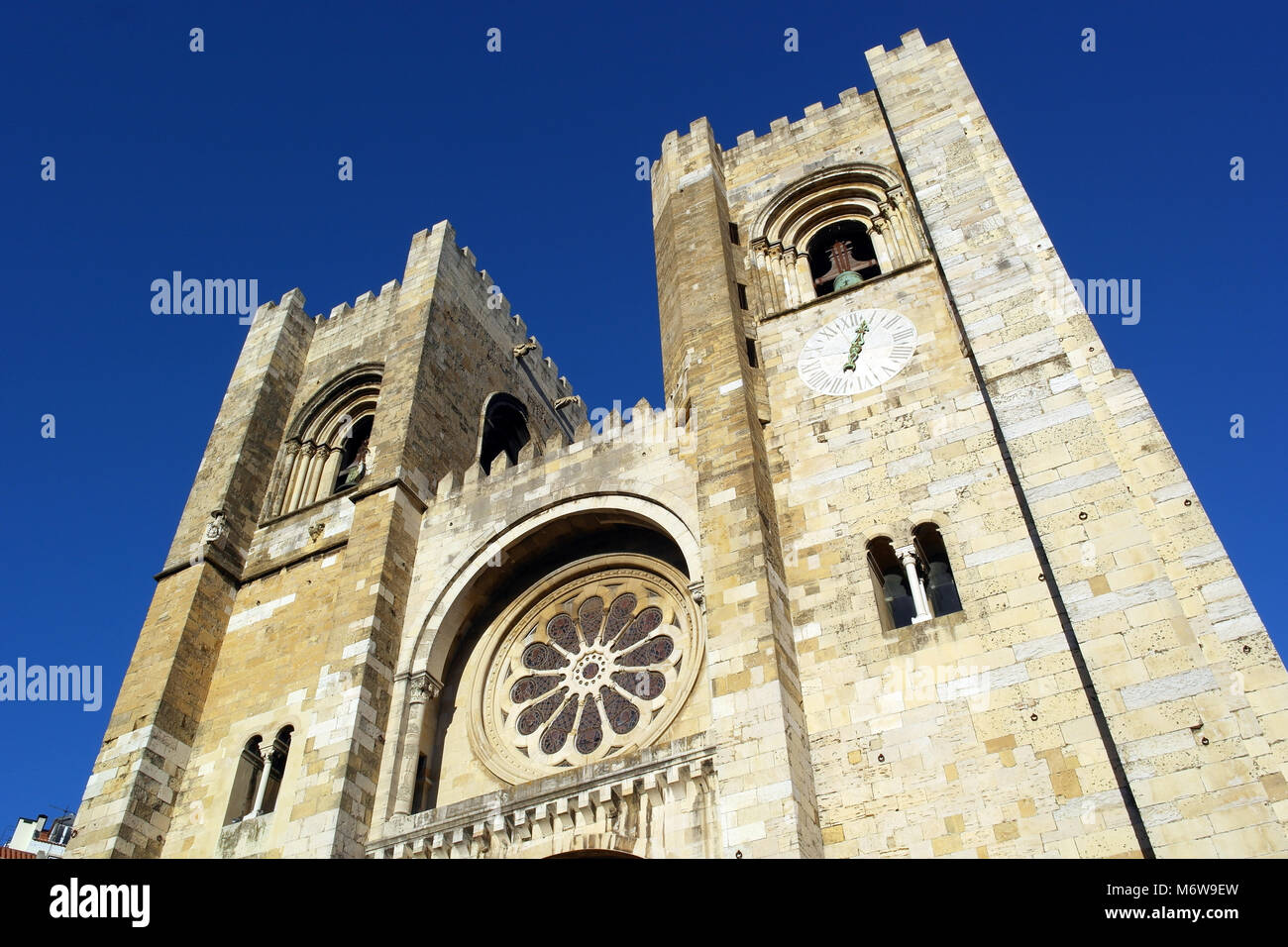 Christian church cathedral hi-res stock photography and images - Alamy