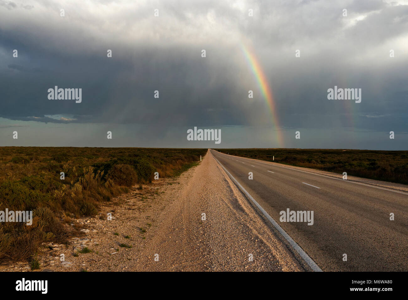Eucla Highway crossing the Nullarbor Plain, Australia Stock Photo - Alamy