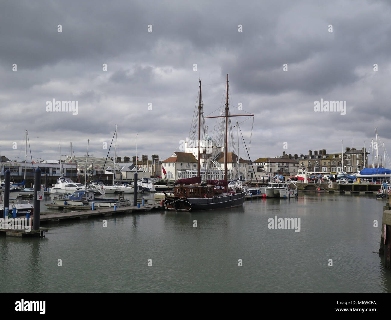 Lowestoft harbour east coast hi-res stock photography and images - Alamy