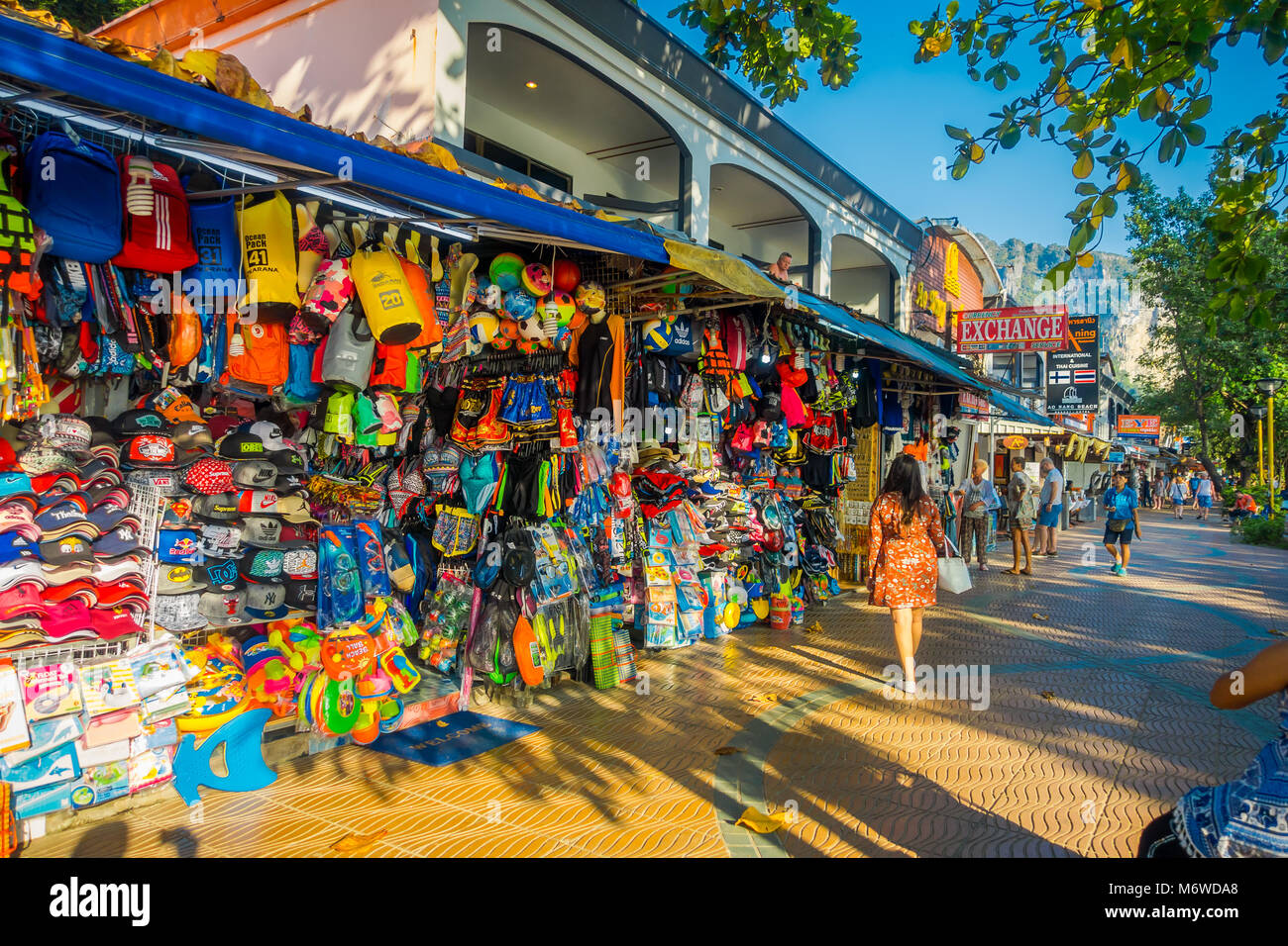 Bangkok siam square shops hi-res stock photography and images - Alamy