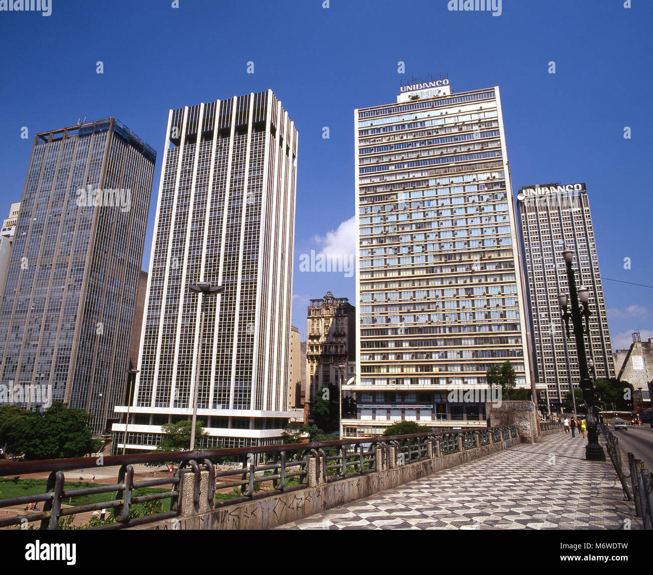 Banespa, Viaduto do Cha, Vale do Anhangabau, Sao Paulo, Brazil Stock ...