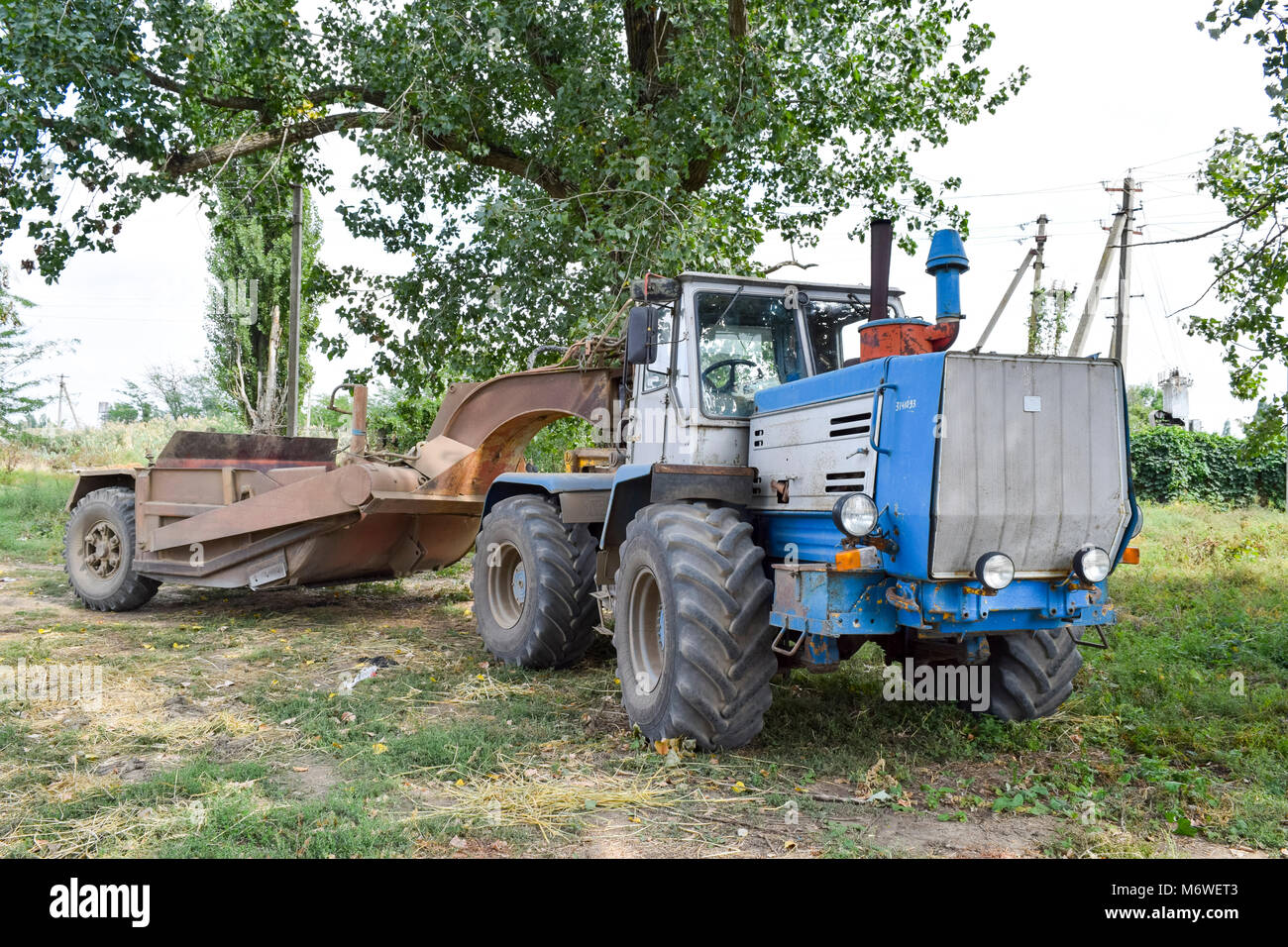 Soviet tractor production hi-res stock photography and images - Alamy