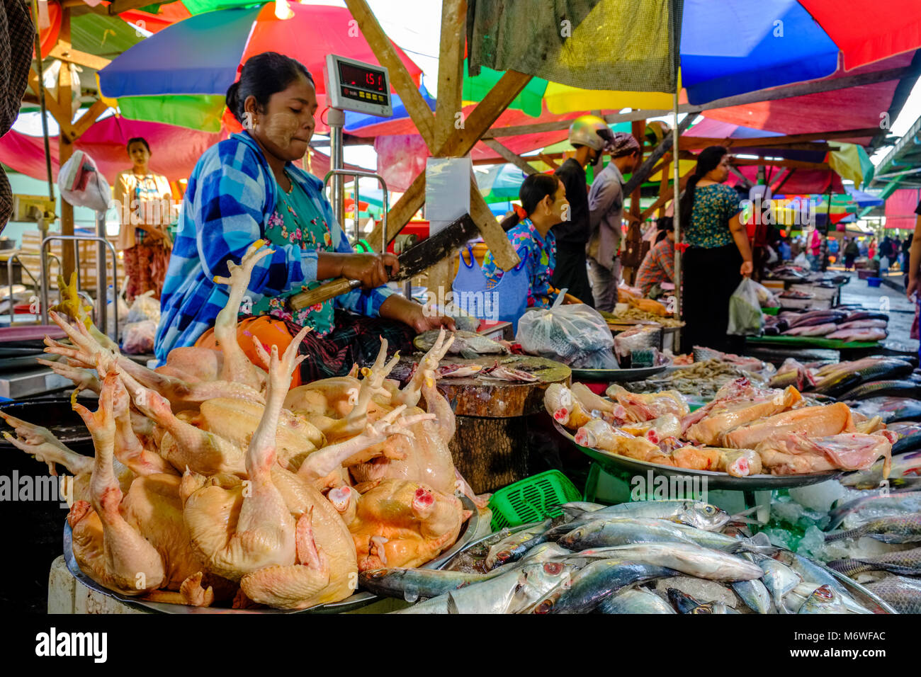 Farmers woman hi-res stock photography and images - Alamy