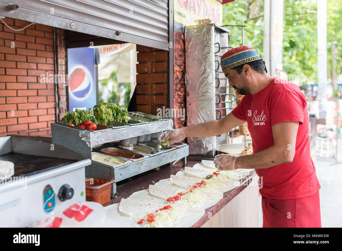 Shawarma hi-res stock photography and images - Alamy