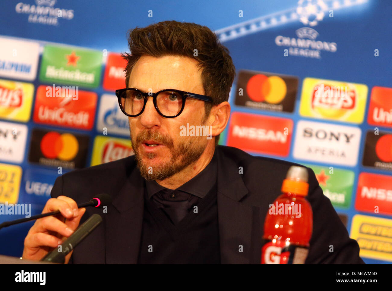 Roma football manager hi-res stock photography and images - Alamy