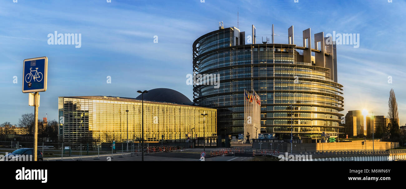 Louise weiss building hi-res stock photography and images - Alamy