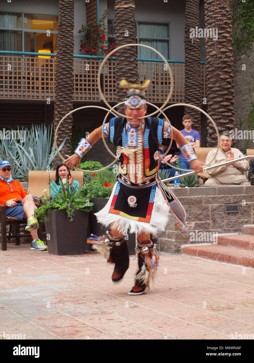 Traditional Native American dancer in Arizona Stock Photo - Alamy