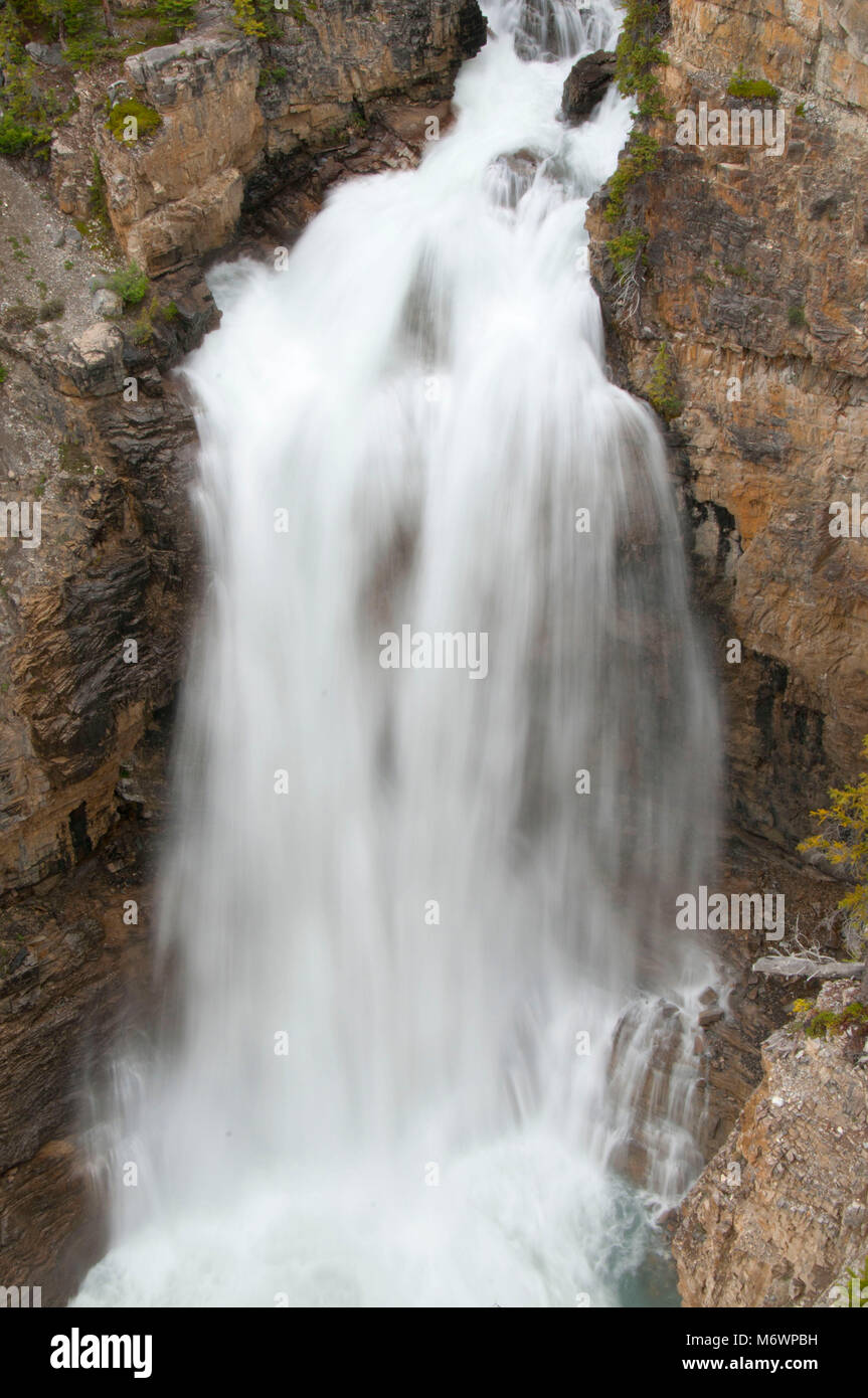Nigel falls banff national park hi-res stock photography and images - Alamy
