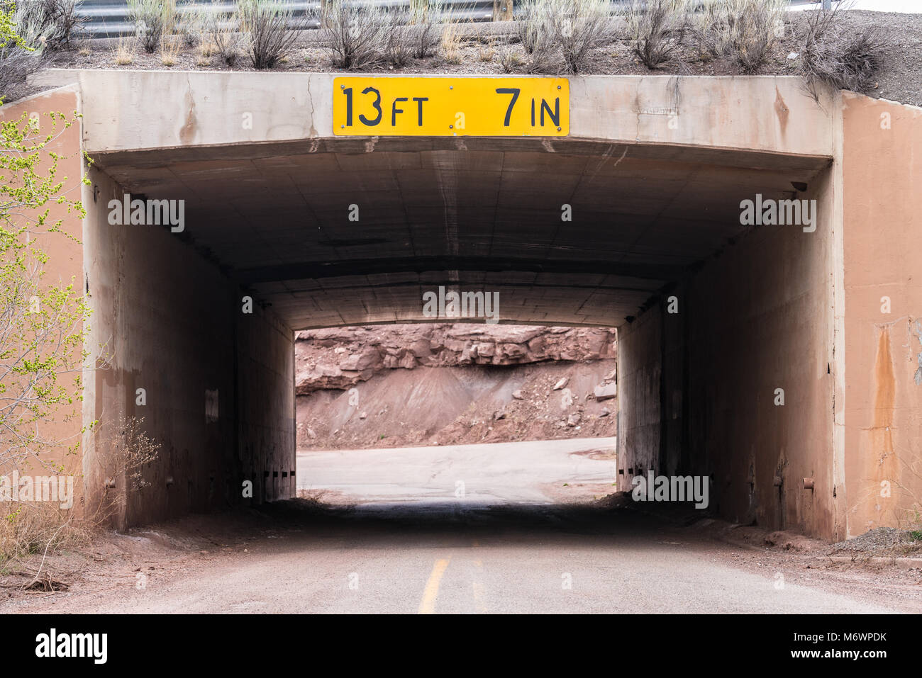 Rock overpass hi-res stock photography and images - Alamy