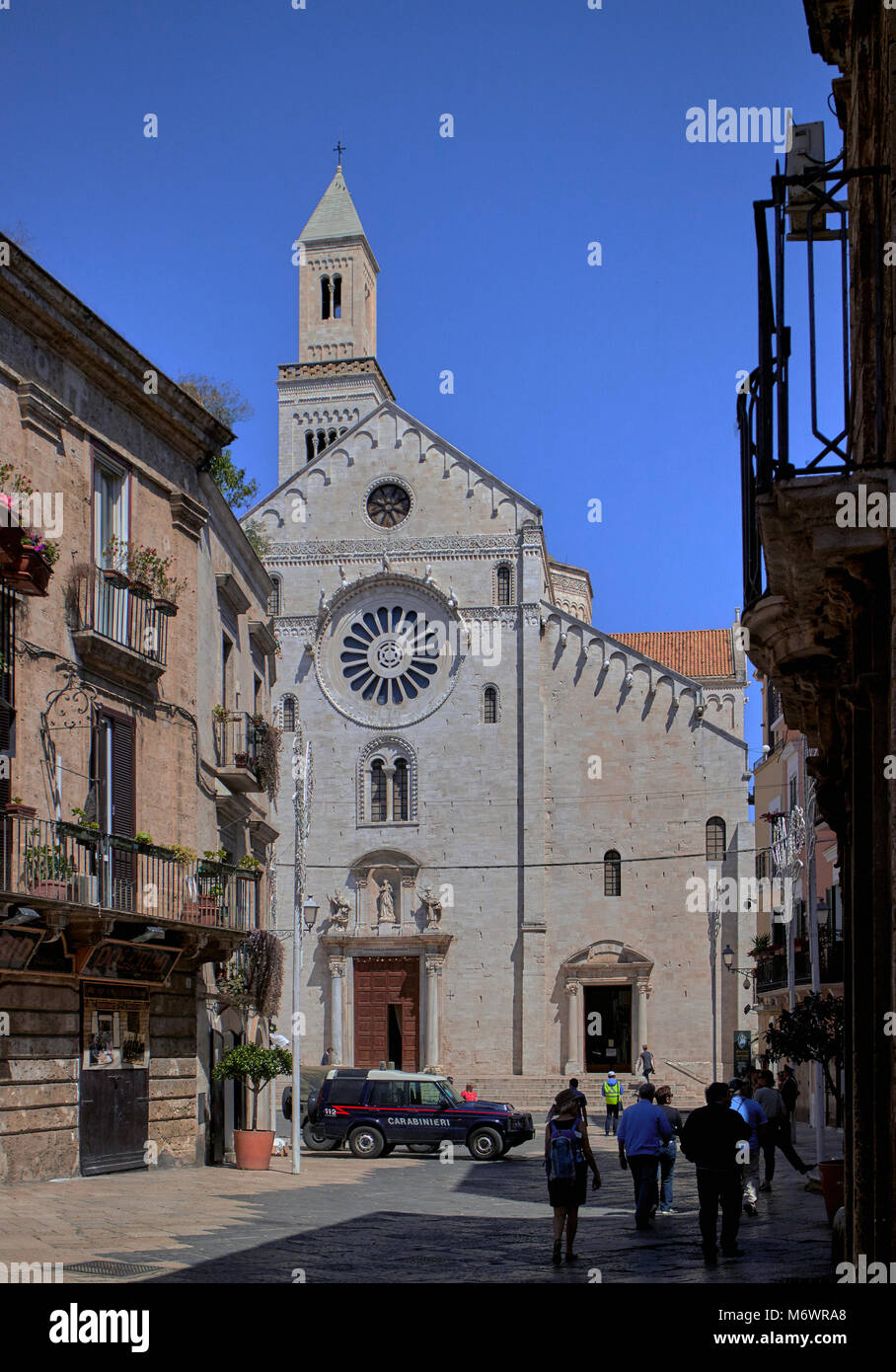 Churches dedicated to st nicholas of bari hi-res stock photography and ...