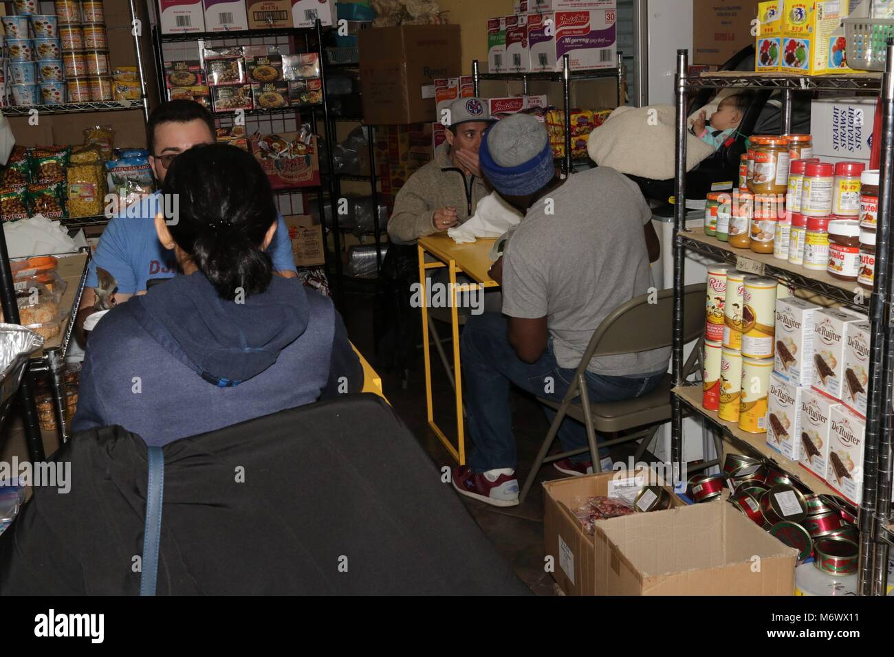 Food dish queens new york hi-res stock photography and images - Alamy