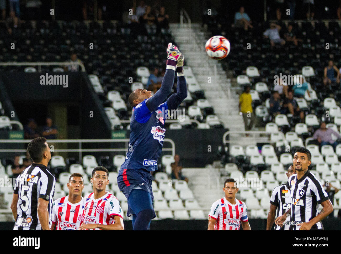 Rio De Janeiro, Brazil. 06th Mar, 2018. Goalkeeper Célio Gabriel do ...