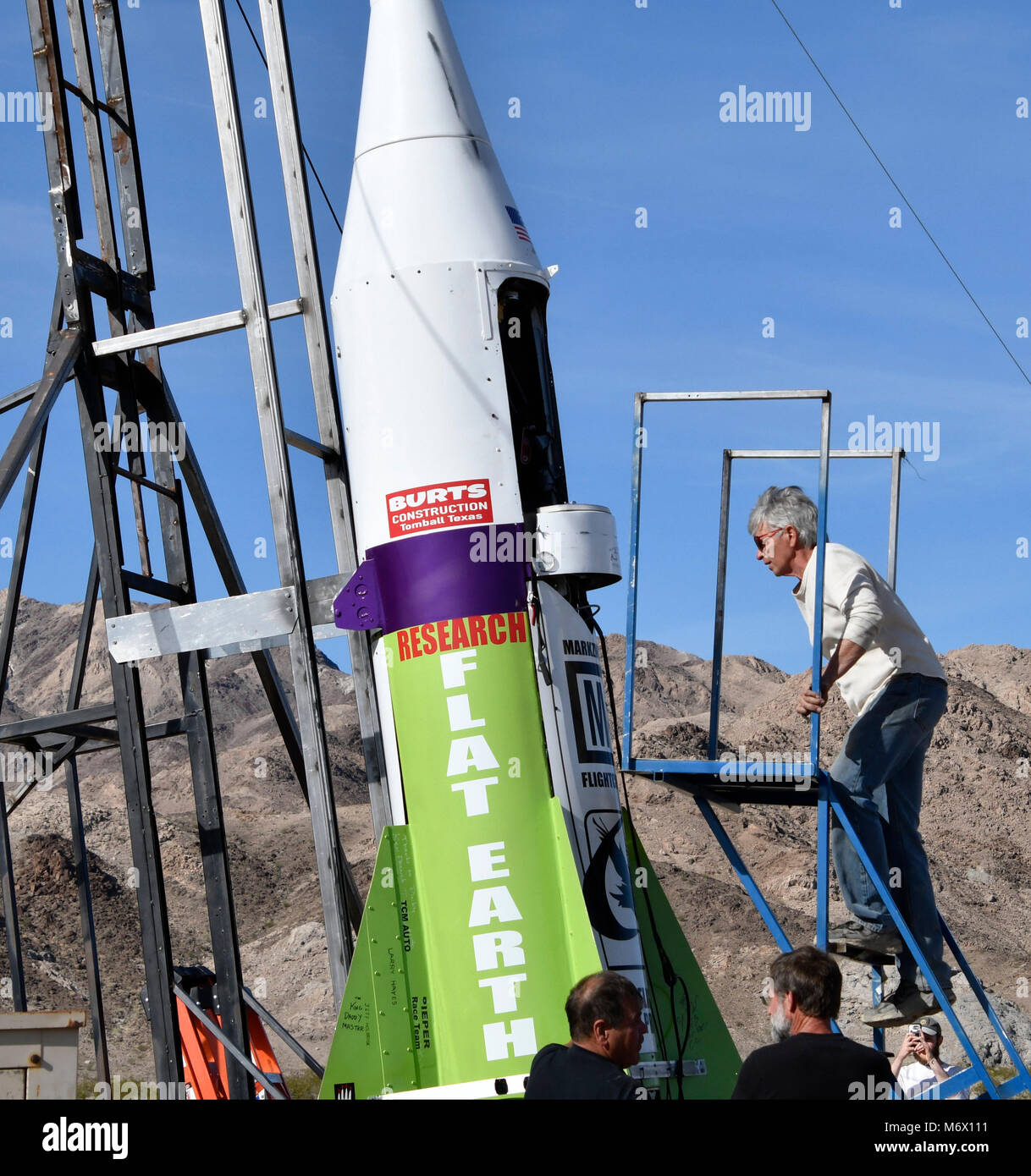 Mad mike hughes hi-res stock photography and images - Alamy