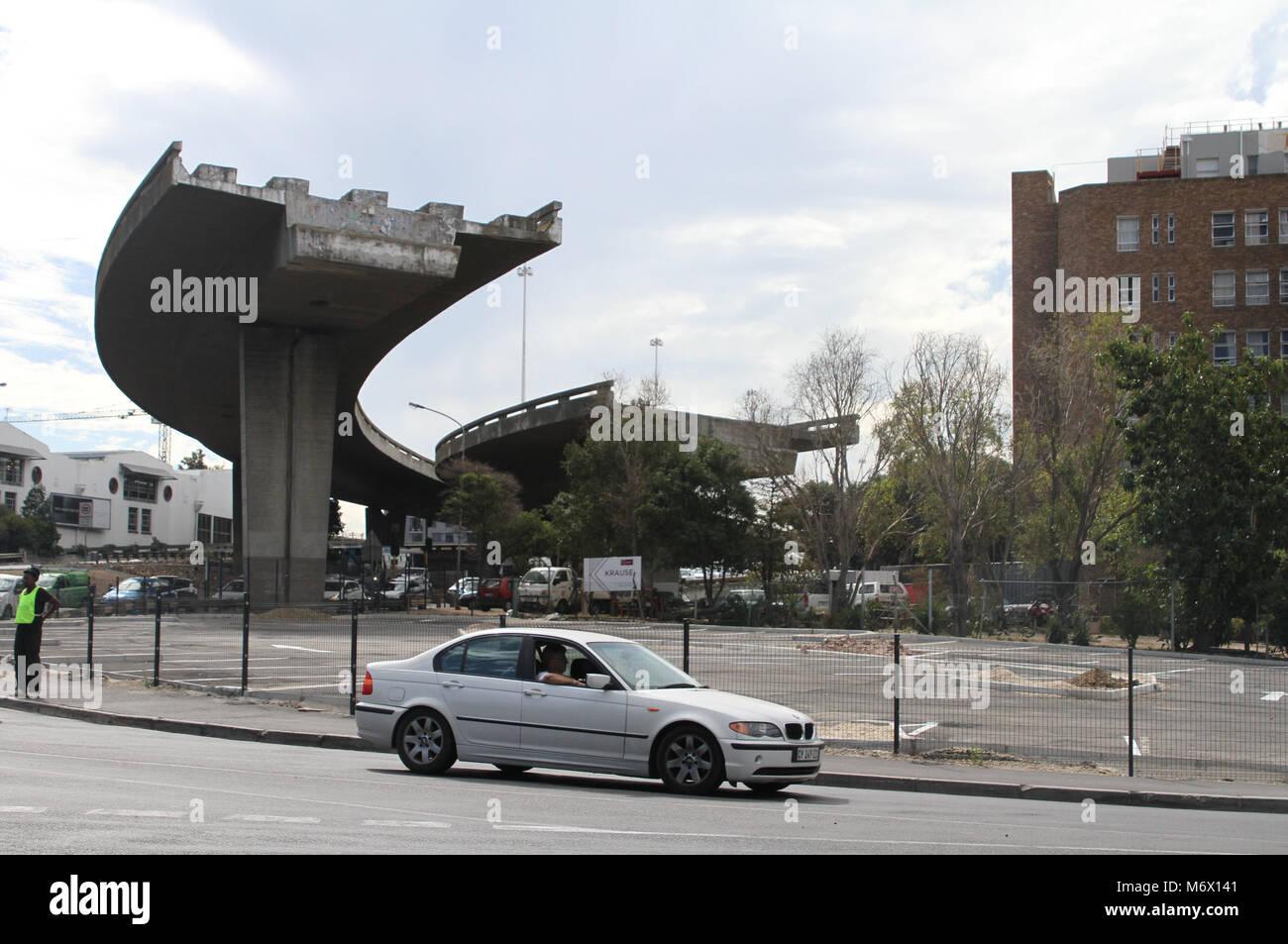 05 March 2018, South Africa, Cape Town: The unfinished motorway bridge ...