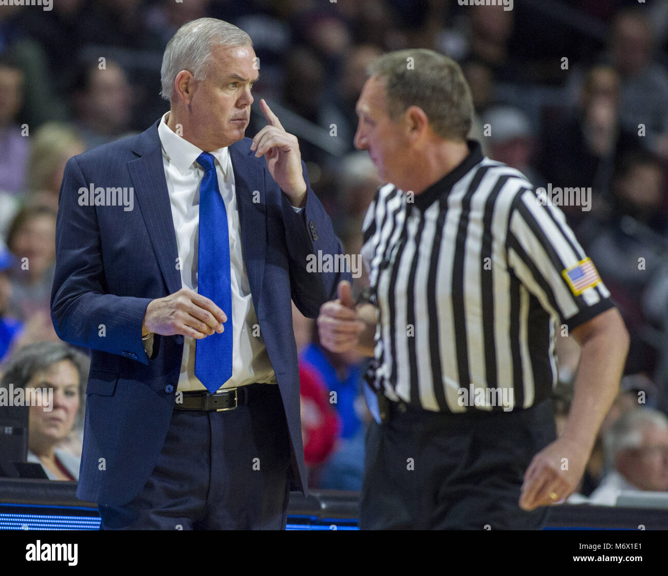 Las Vegas, Nevada, USA. 6th Mar, 2018. BYU head coach Dave Rose signals ...