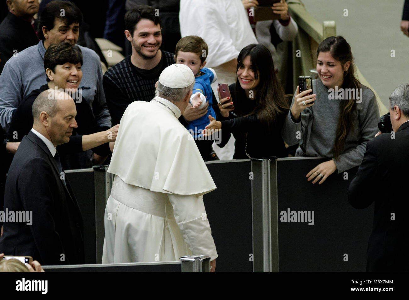 Papal audience hall hi-res stock photography and images - Alamy