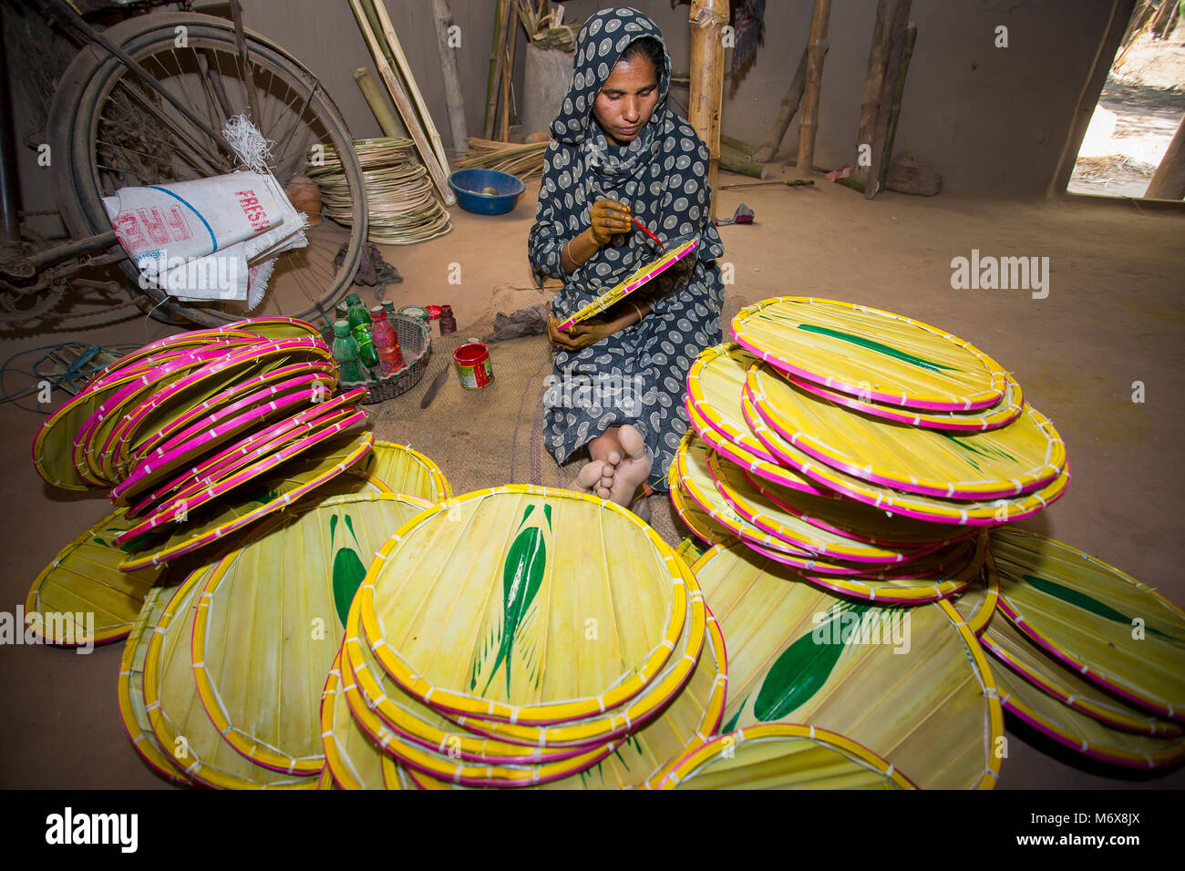 Palmyrah fan (Taal pata’r Pakha Stock Photo - Alamy