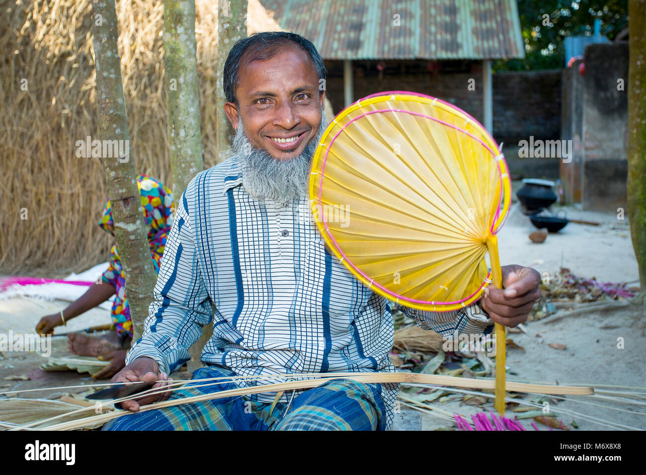 Palmyrah fan (Taal pata’r Pakha Stock Photo - Alamy