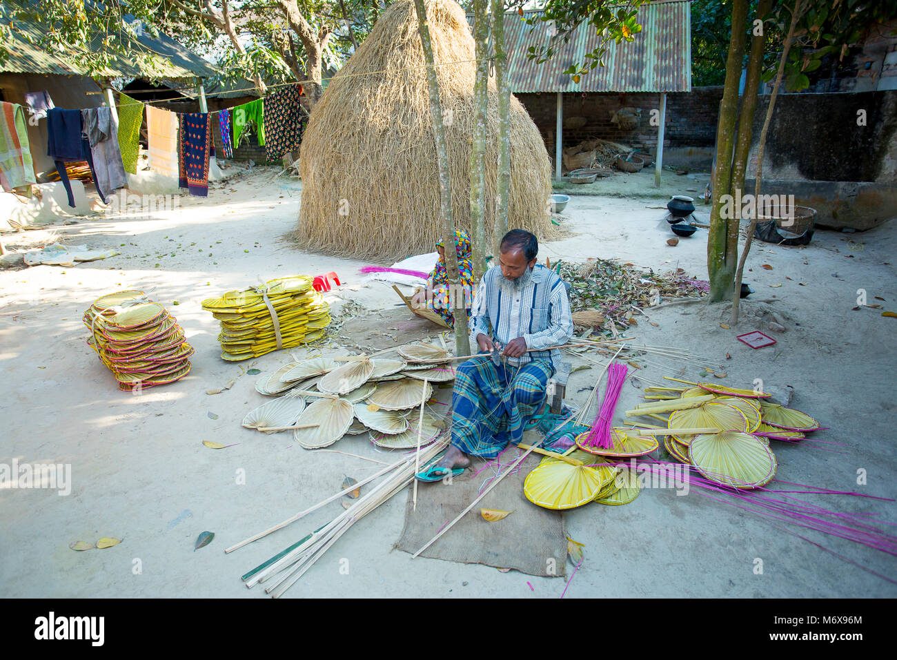 Palmyrah fan (Taal pata’r Pakha Stock Photo - Alamy