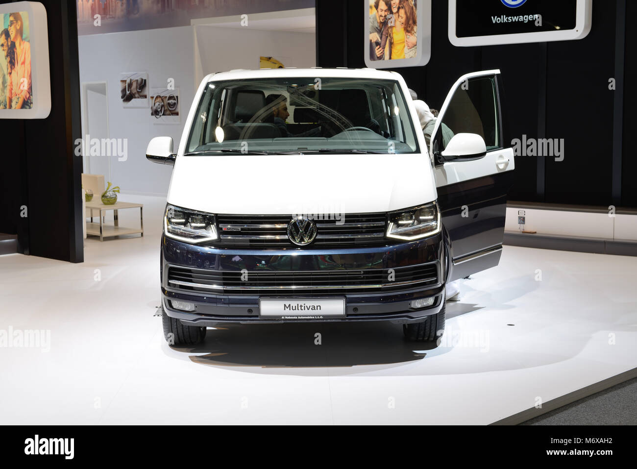 Vw multivan hi-res stock photography and images - Alamy