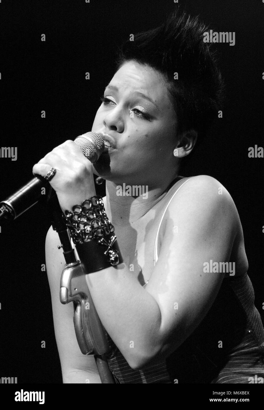 Pink singer Black and White Stock Photos & Images - Alamy
