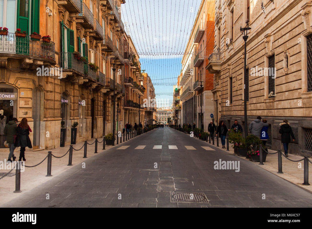 Corso matteotti sicily hi-res stock photography and images - Alamy