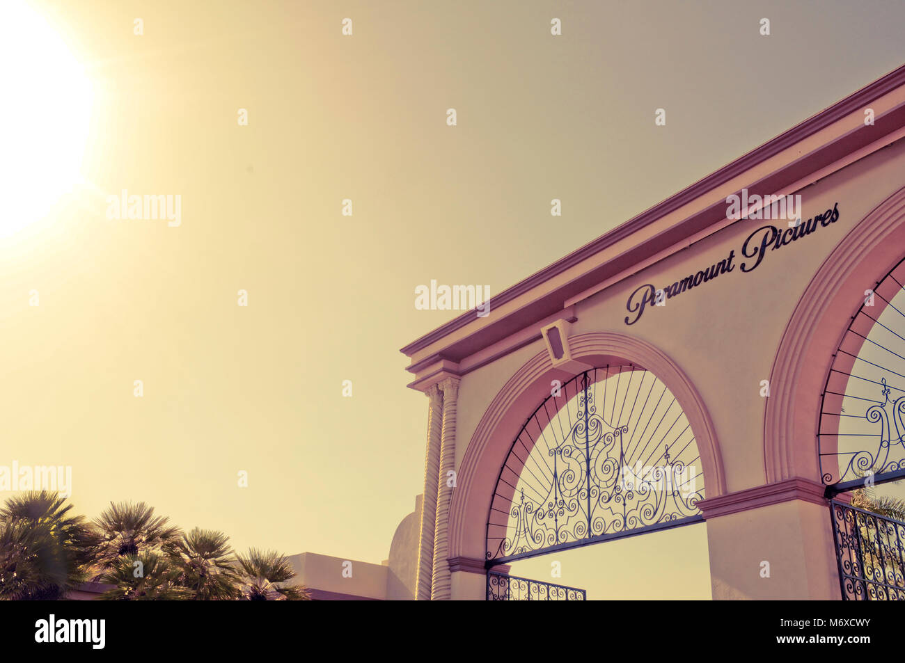 Paramount movies poster hi-res stock photography and images - Alamy