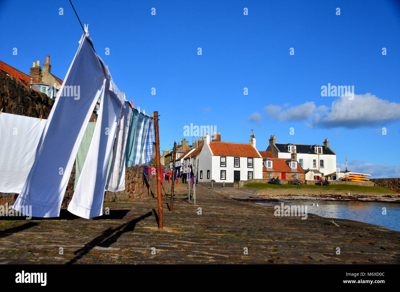 Houses at the harbour of Cellardyke, fife, Scotland Stock Photo - Alamy