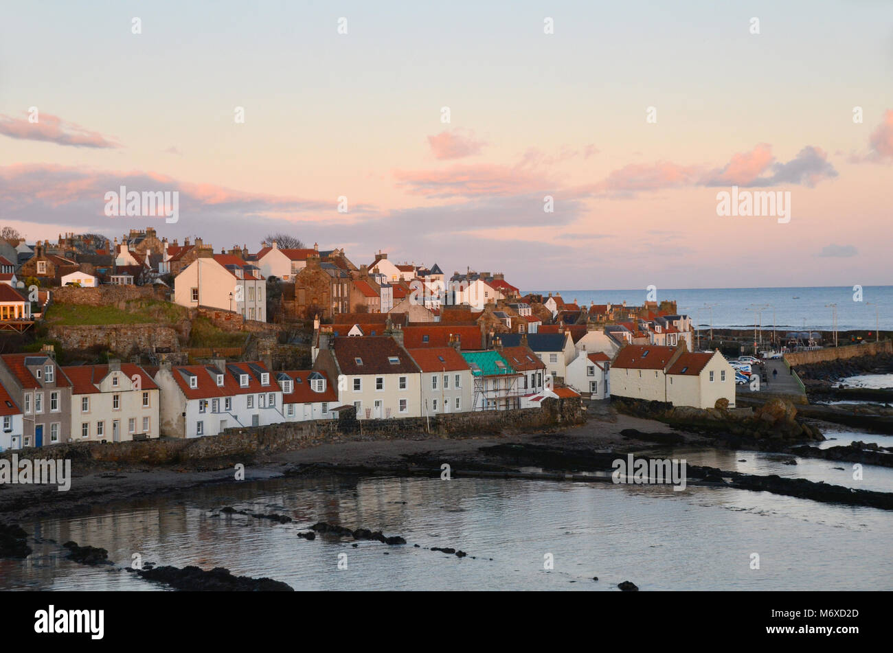 Pittenweem village harbour in Fife as the sunsets Stock Photo - Alamy