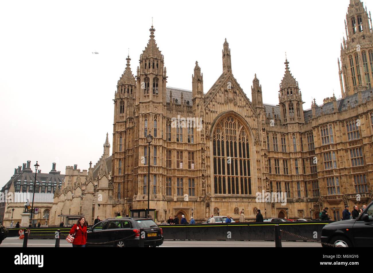 Exterior of the houses of parliament hi-res stock photography and ...