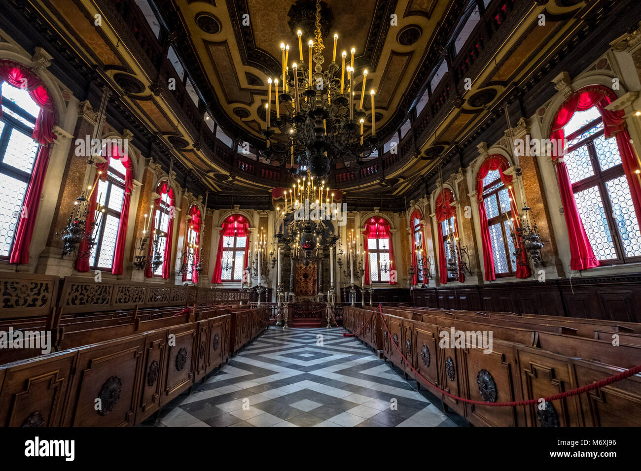 Venice synagogue interior hi-res stock photography and images - Alamy