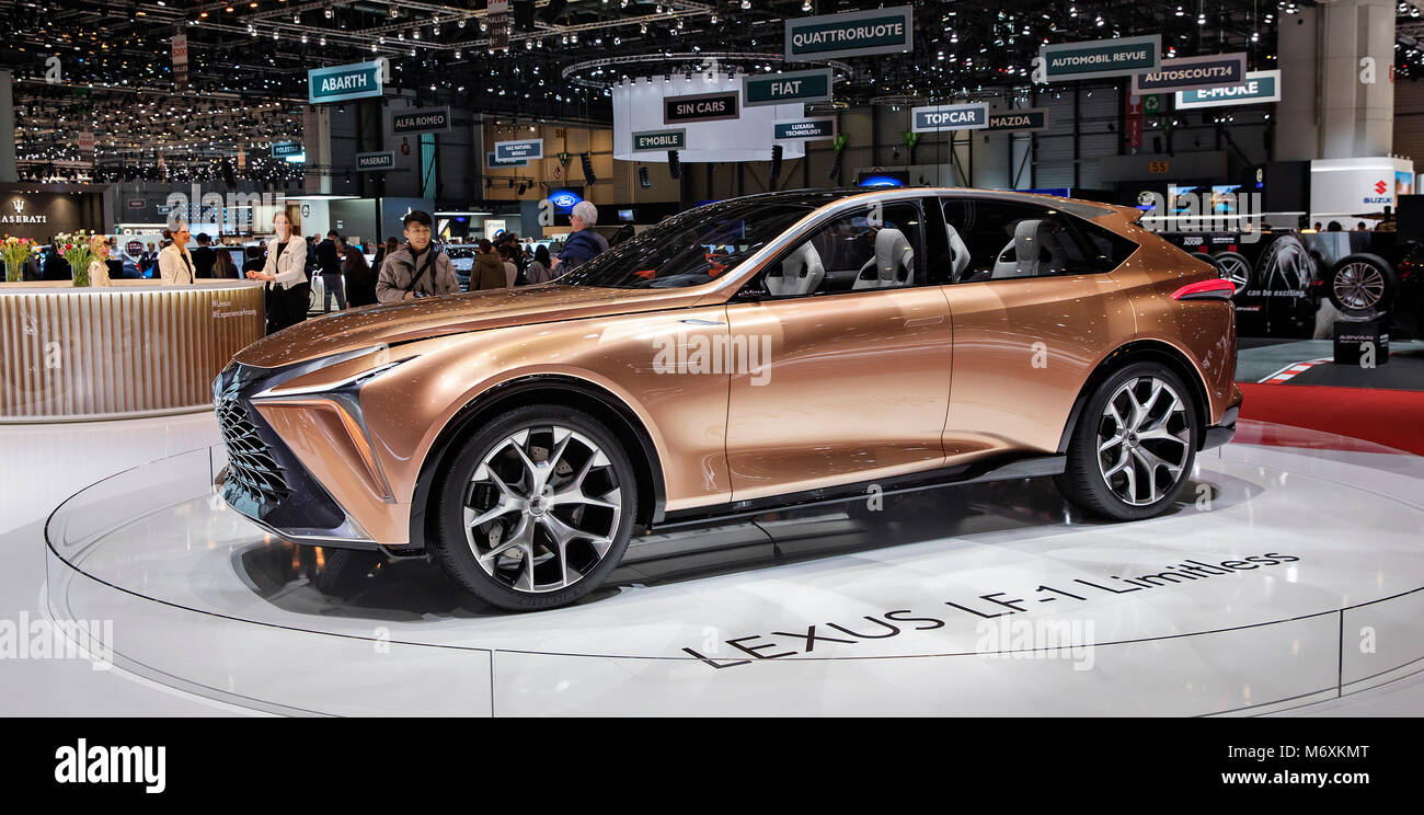 Lexus LF-1 Limitless Stock Photo - Alamy