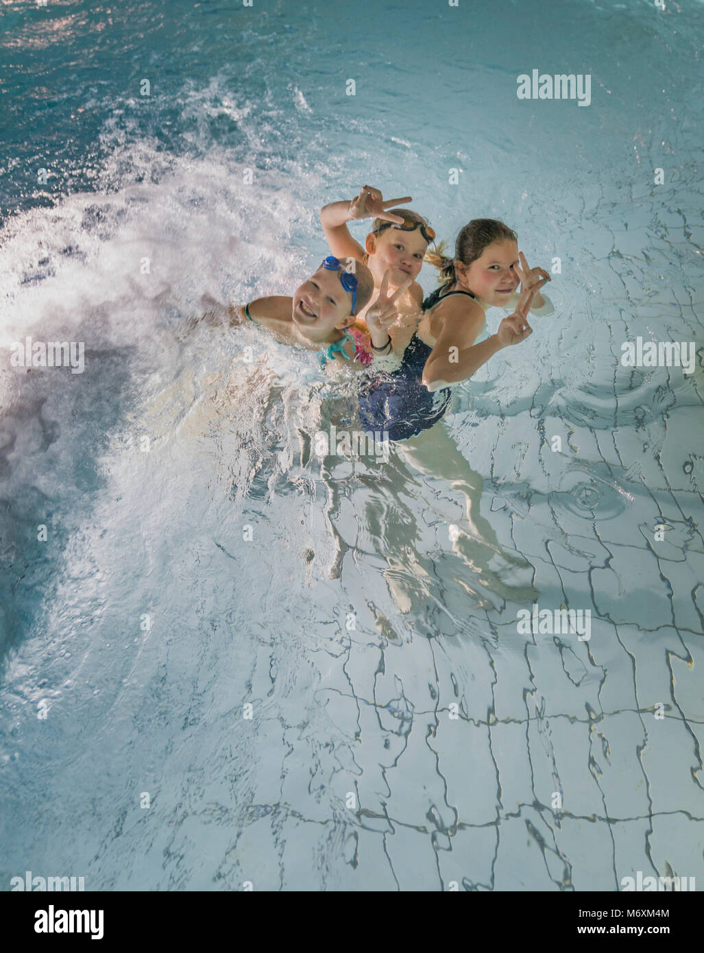 Preteen tween hi-res stock photography and images - Alamy