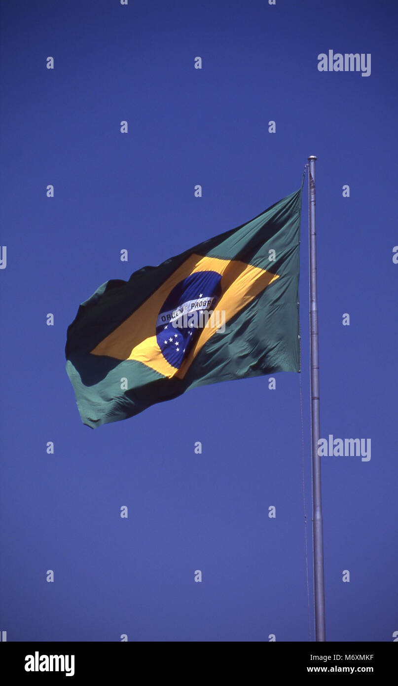 Mast, Brazilian flag, Brazil Stock Photo - Alamy