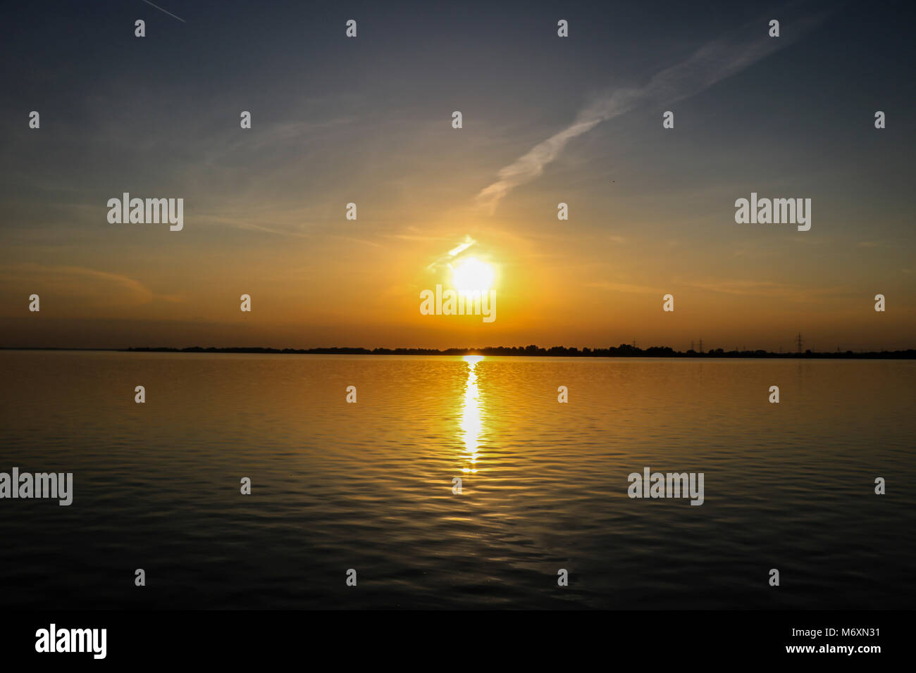 Beaty sunset hi-res stock photography and images - Alamy