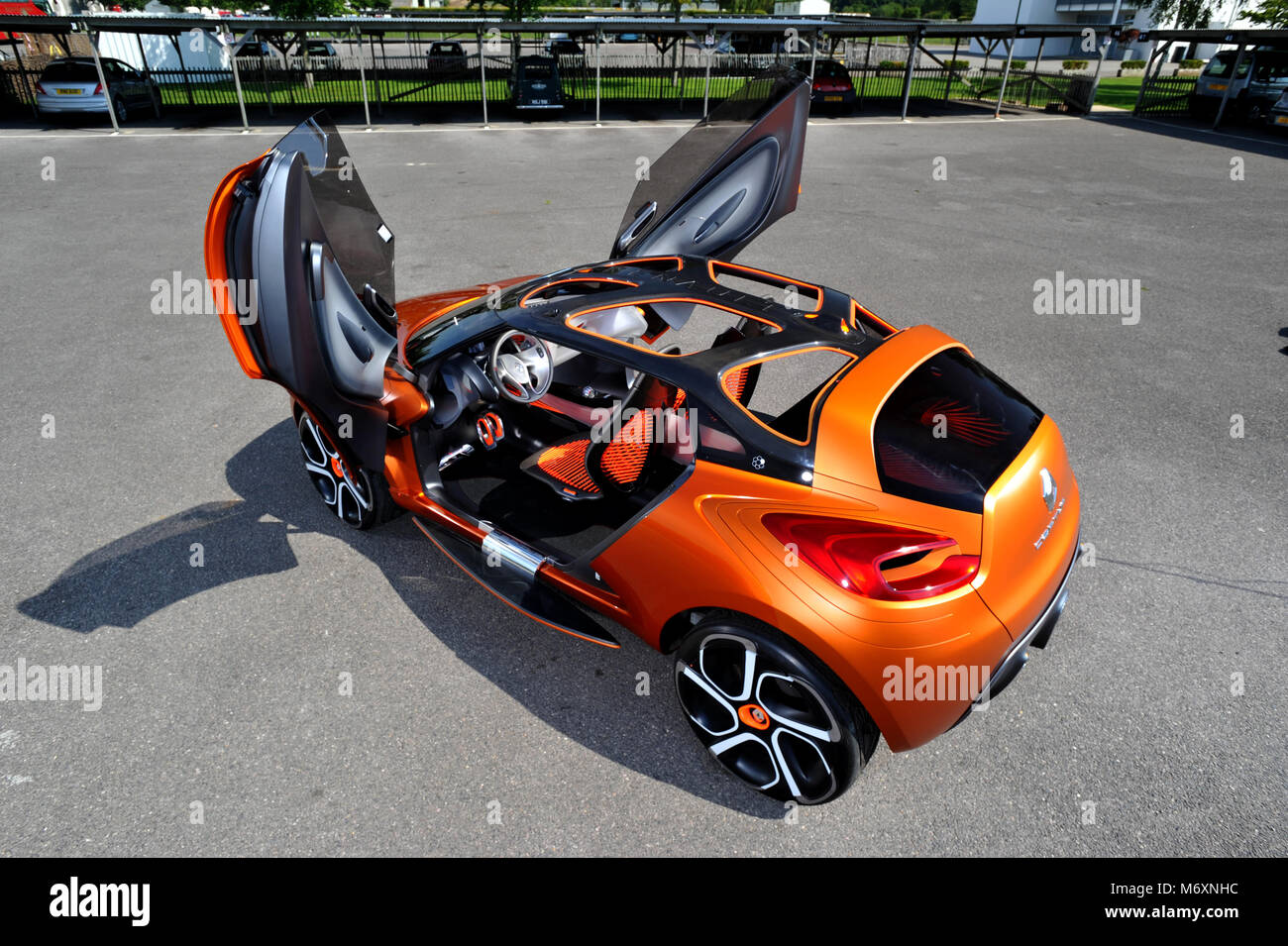 2011 Renault Captur concept car, French SUV coupe project Stock Photo ...
