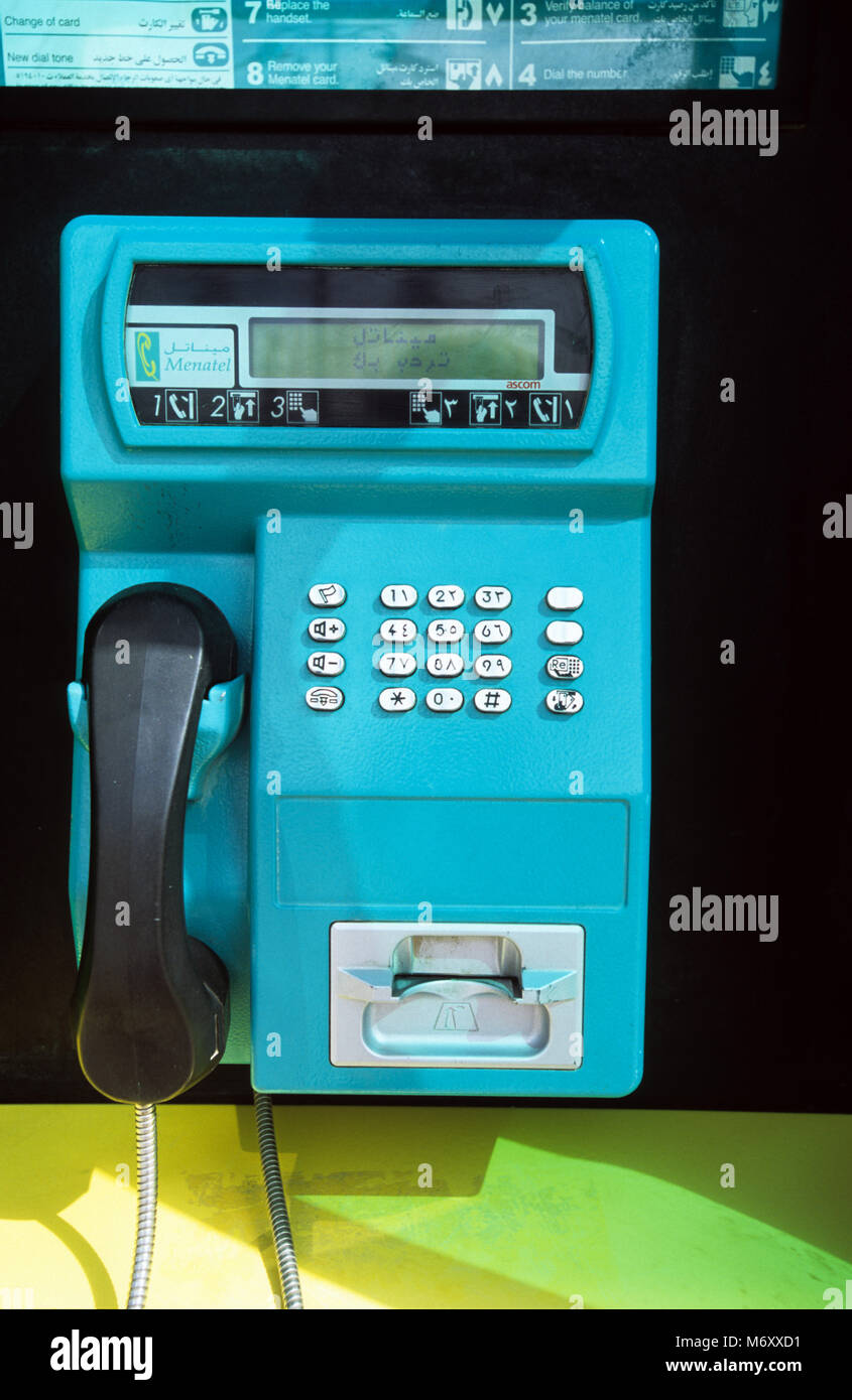 Telephone handset arabic hi-res stock photography and images - Alamy