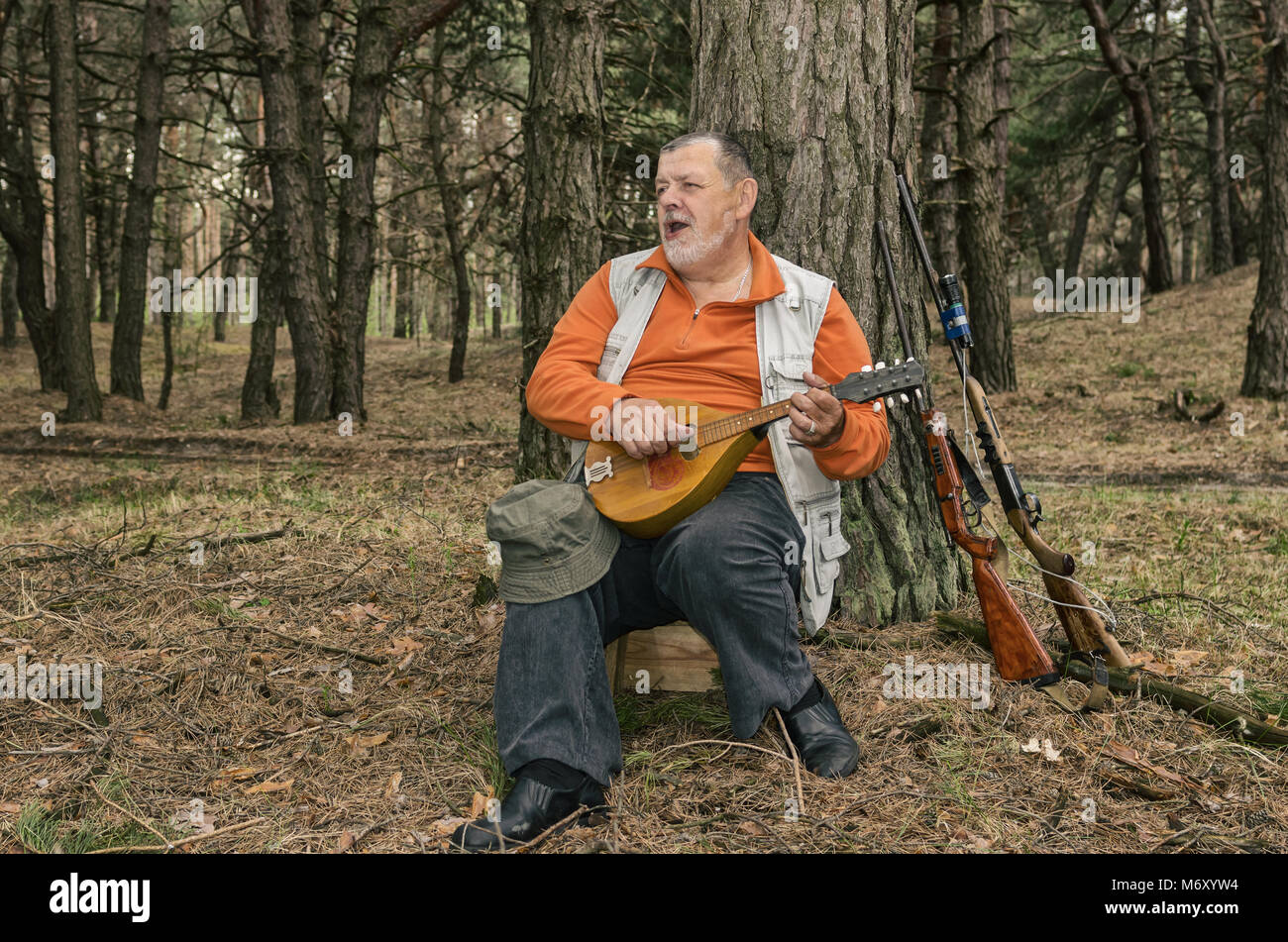Portrait senior man singing in hi-res stock photography and images - Alamy