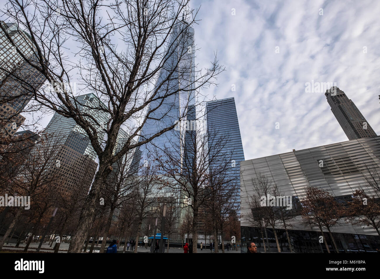 Third tallest building in the world hi-res stock photography and images ...