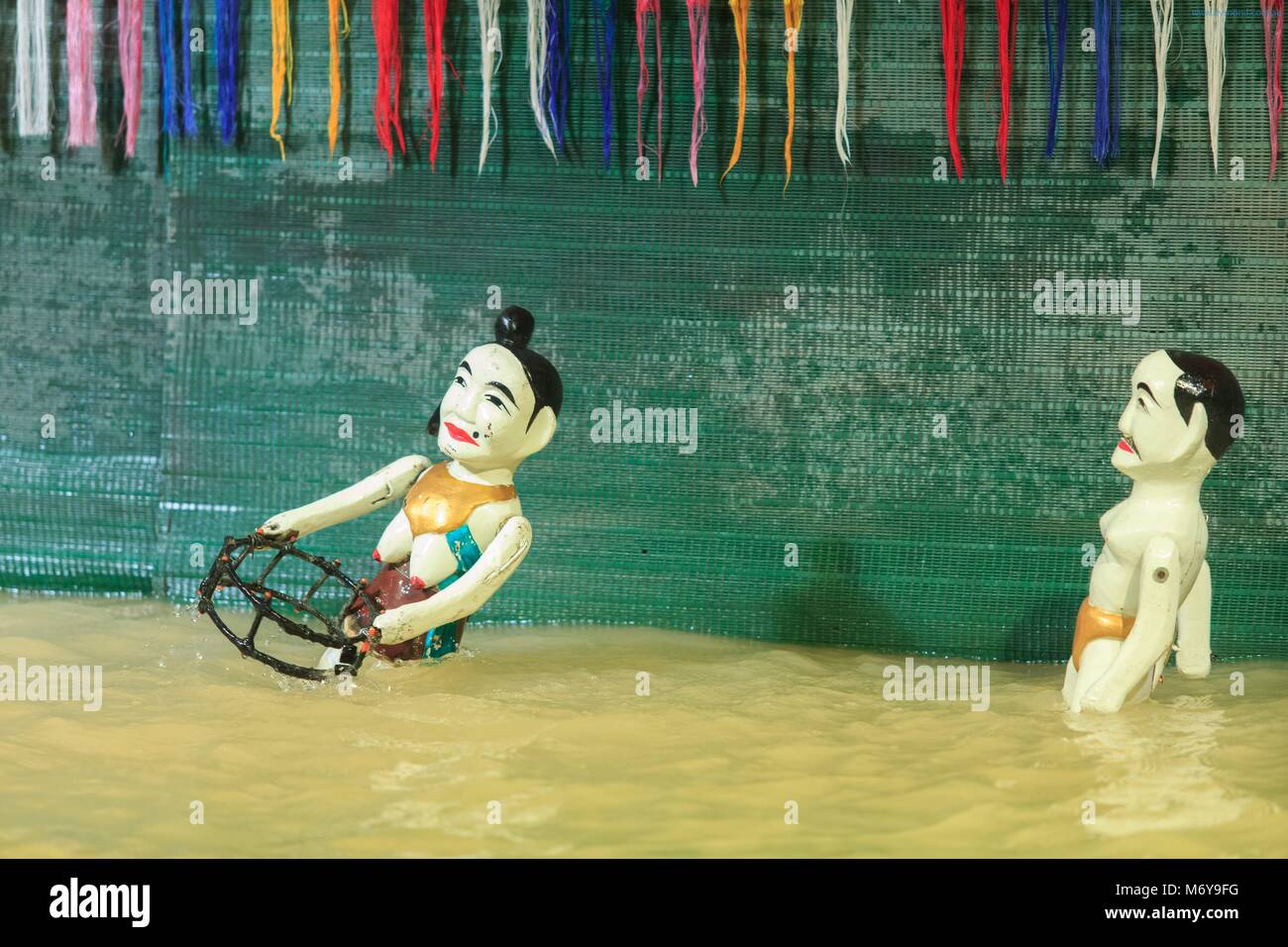 Traditional Vietnamese puppets at the Golden Dragon Water Puppet ...