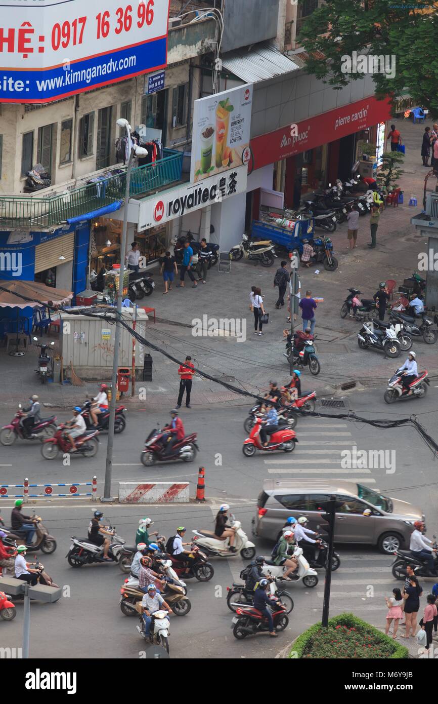 Vietnam traffic crowd saigon hi-res stock photography and images - Alamy