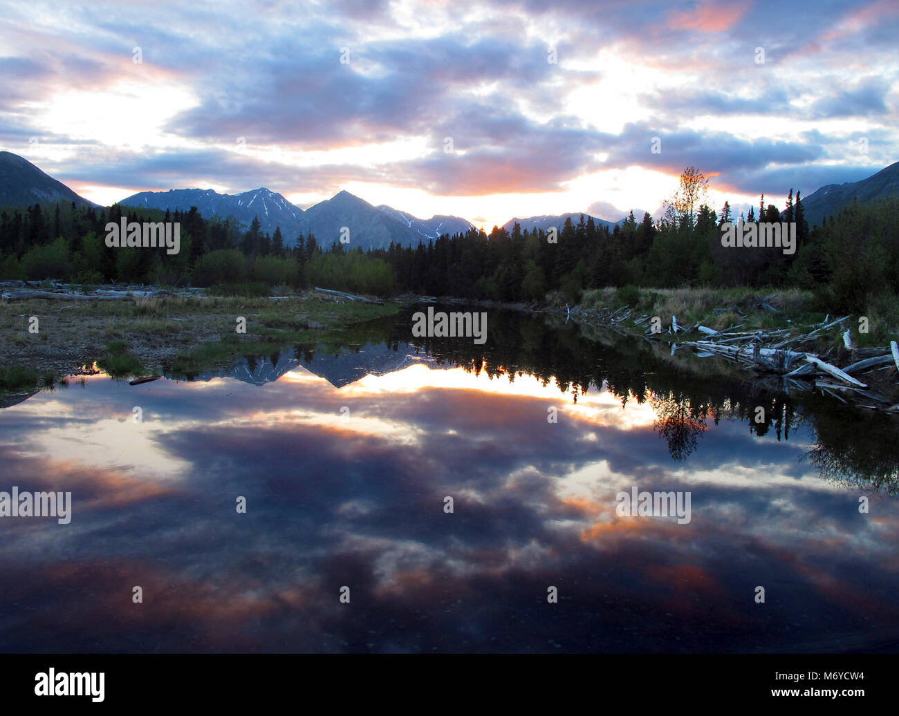 Kijik river hi-res stock photography and images - Alamy