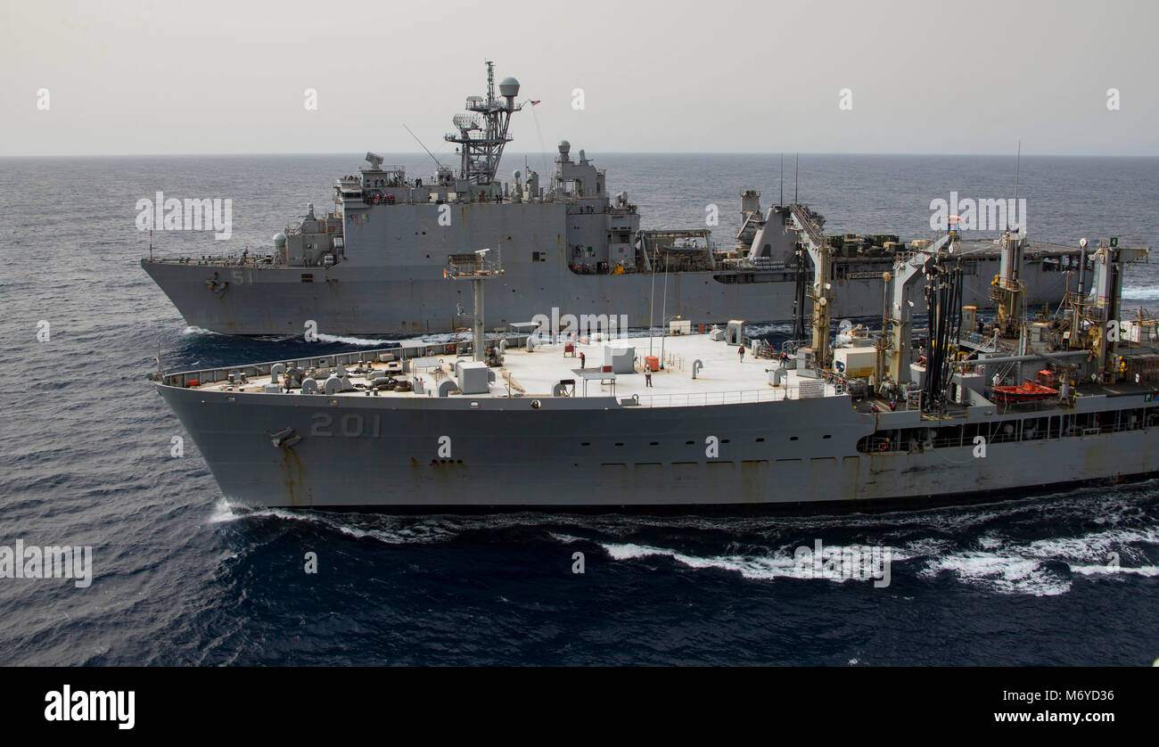 Usns patuxent t ao 201 hi-res stock photography and images - Alamy