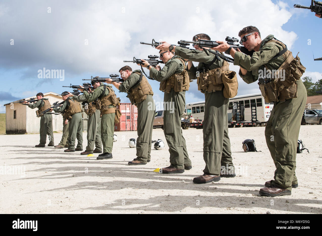 U.S. Marines with Marine Light Attack Helicopter Squadron 269 practice ...