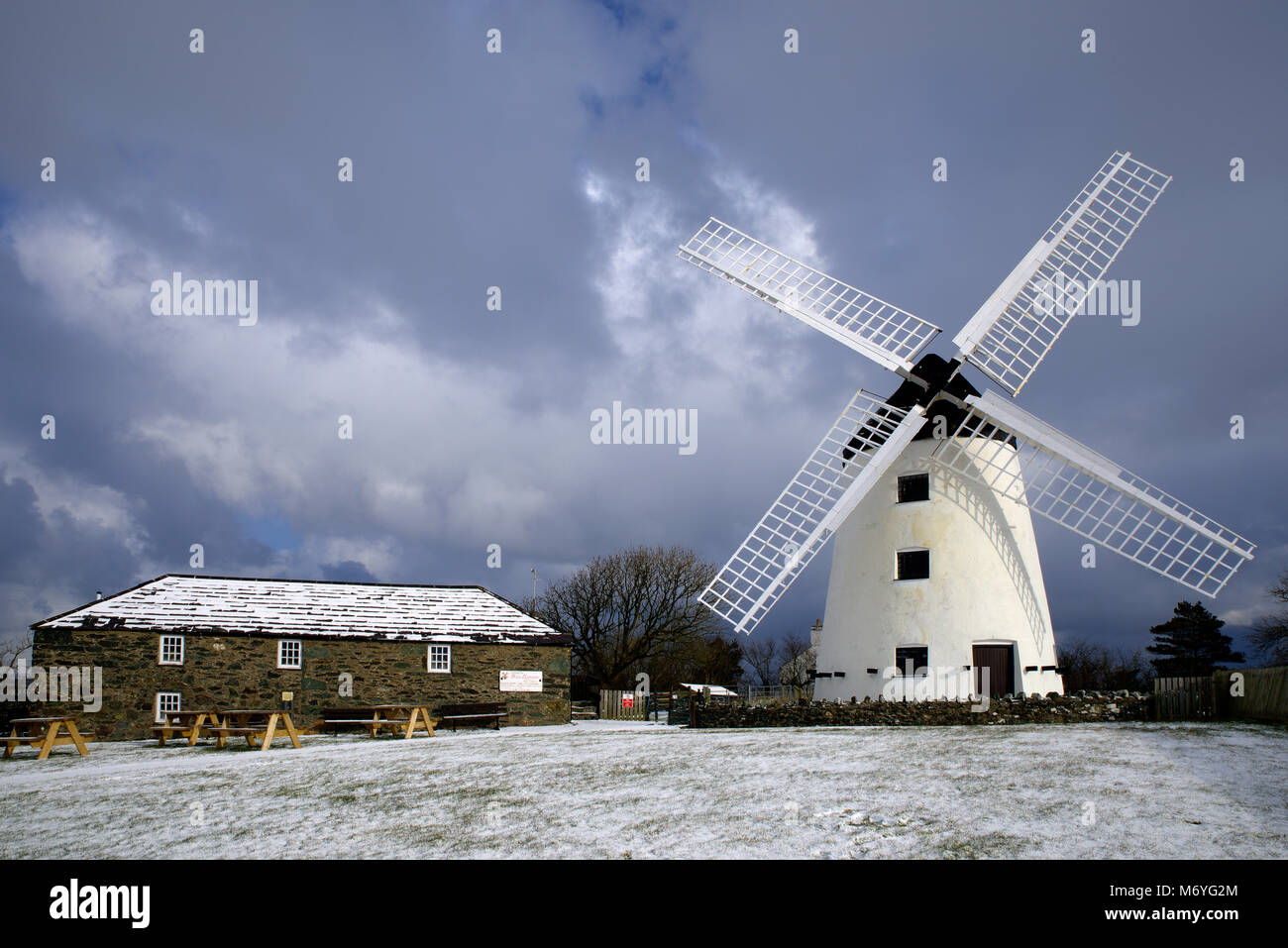Welsh windmill hi-res stock photography and images - Alamy