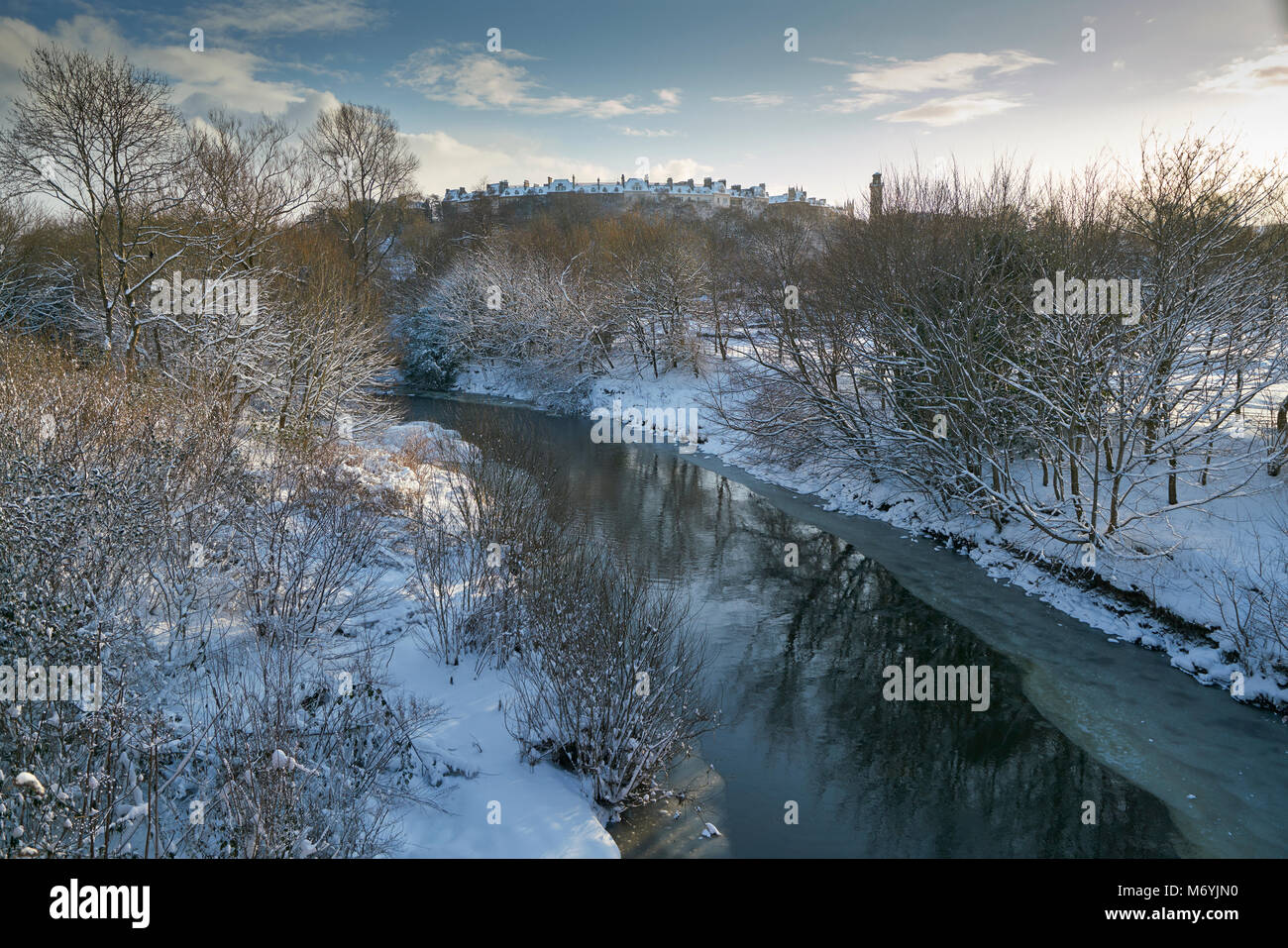 River Kelvin Glasgow after heavy snow with Park Circus in the ...