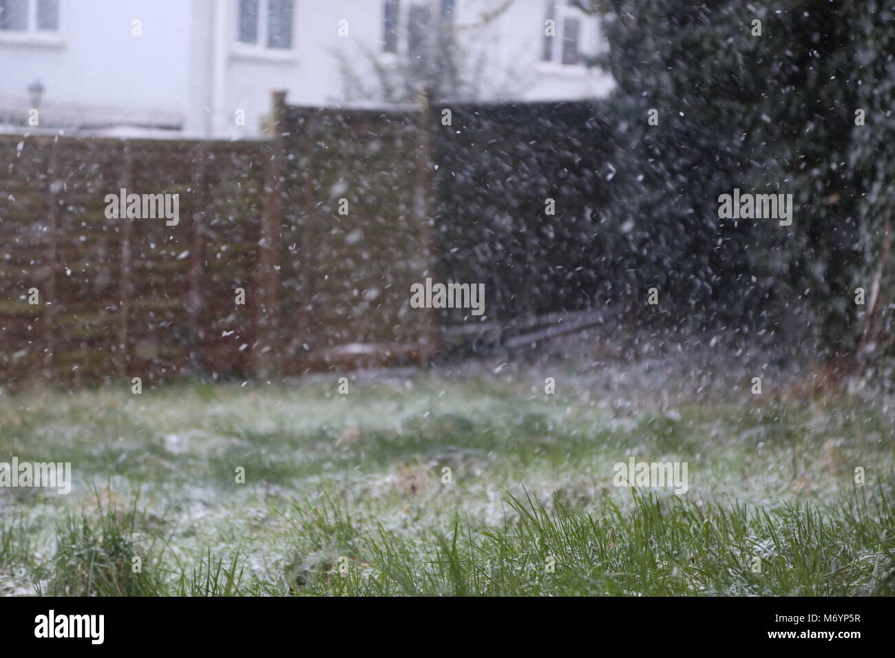 Falling in grass hi-res stock photography and images - Alamy