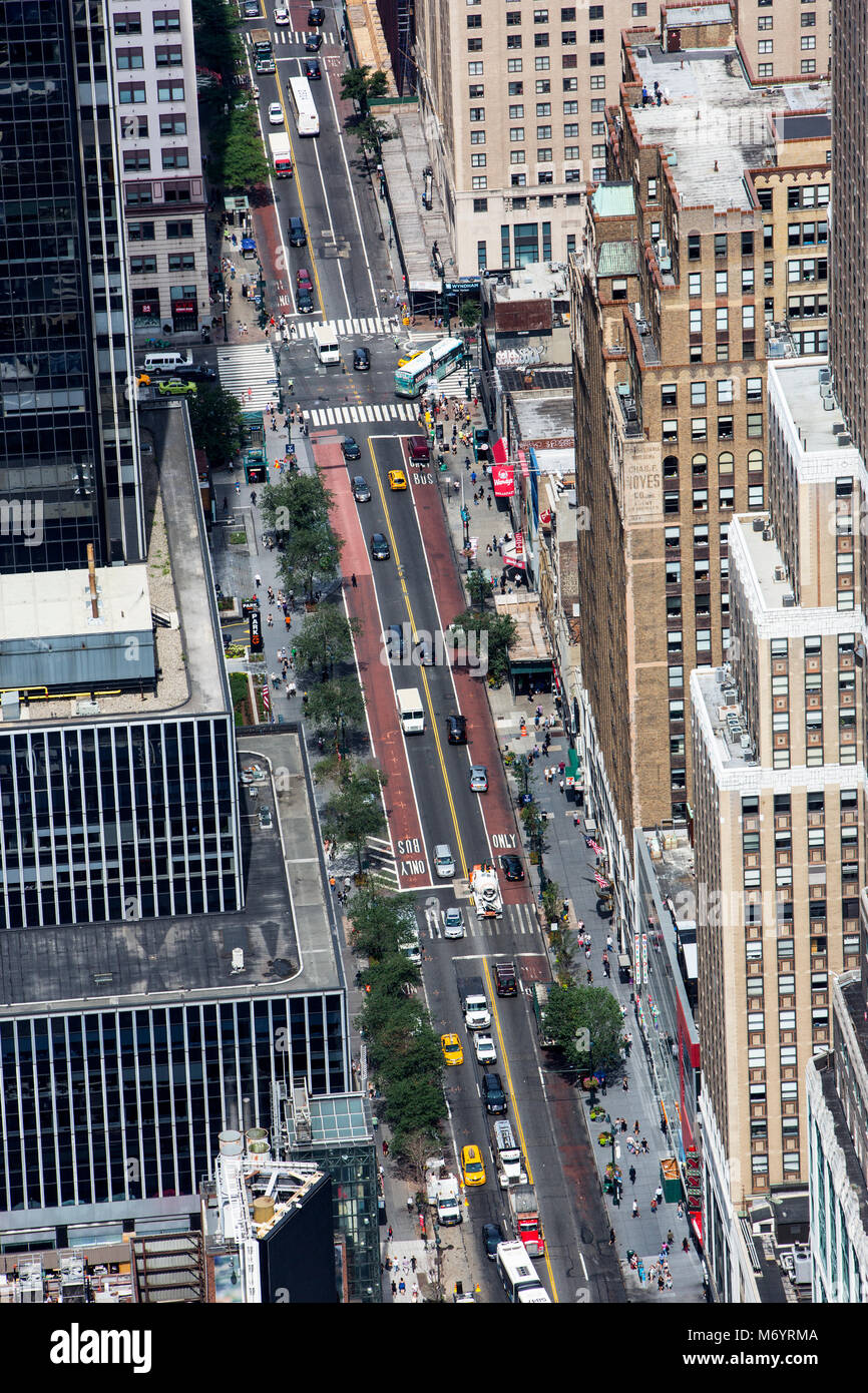 Manhattan Street from above Stock Photo - Alamy
