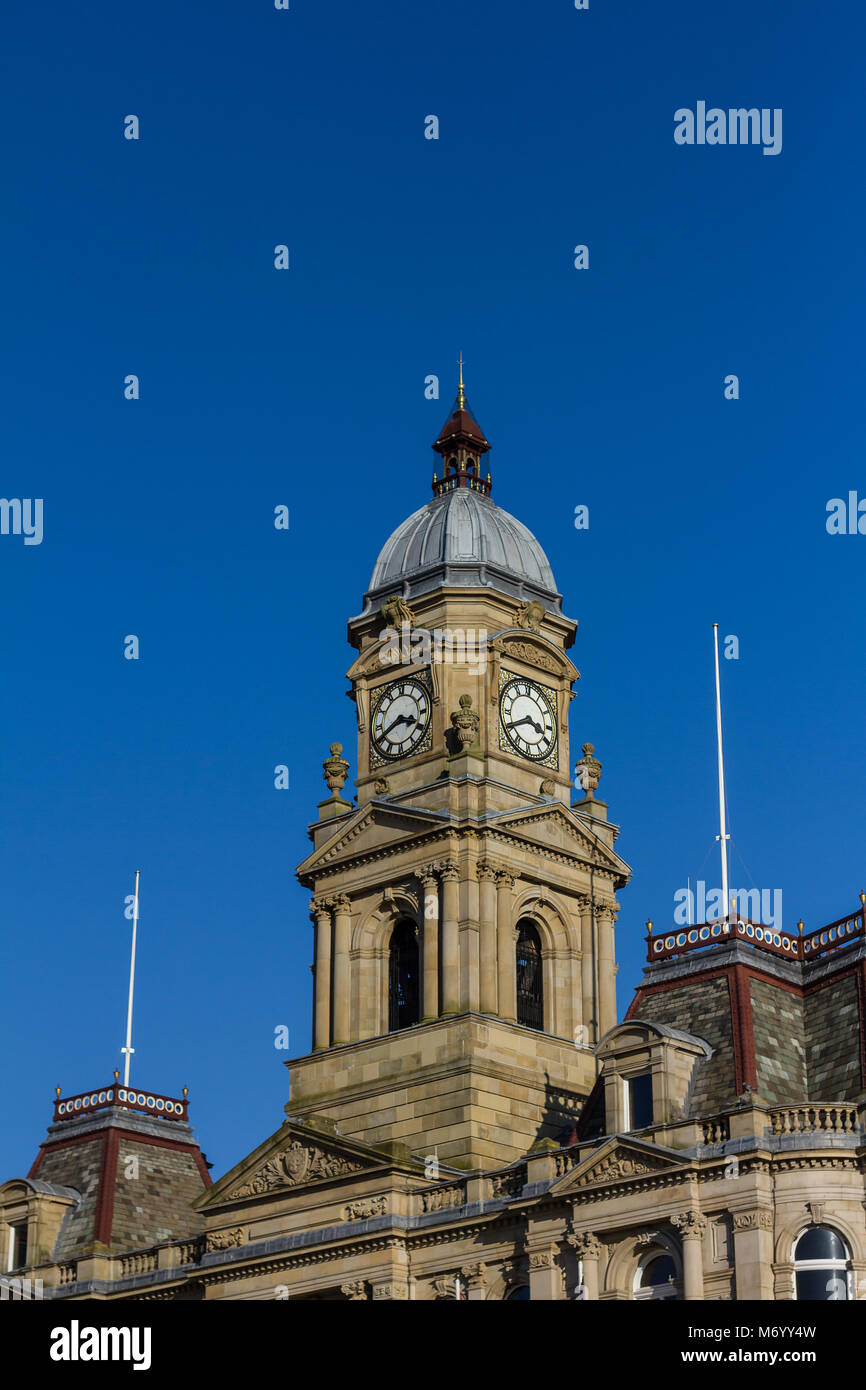 Clock tower of Dewsbury town hall Stock Photo - Alamy